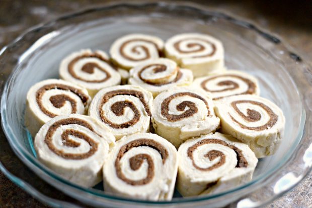 Simply Scratch Easy No Yeast Cinnamon Rolls - Simply Scratch Simply Scratch Easy No Yeast Cinnamon Rolls - Simply Scratch