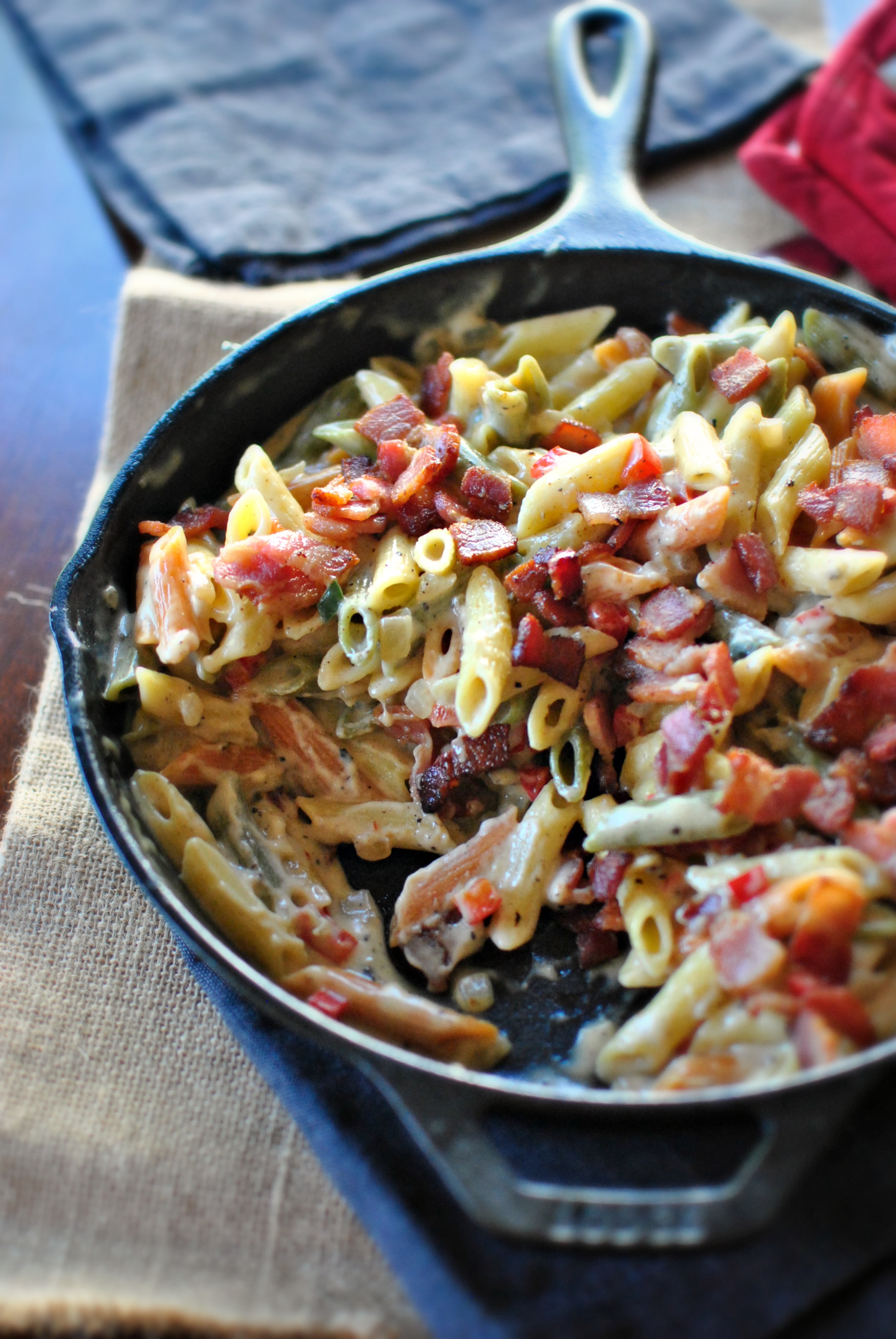 Bacon Pepper Jack Skillet Mac-n-Cheese - Simply Scratch