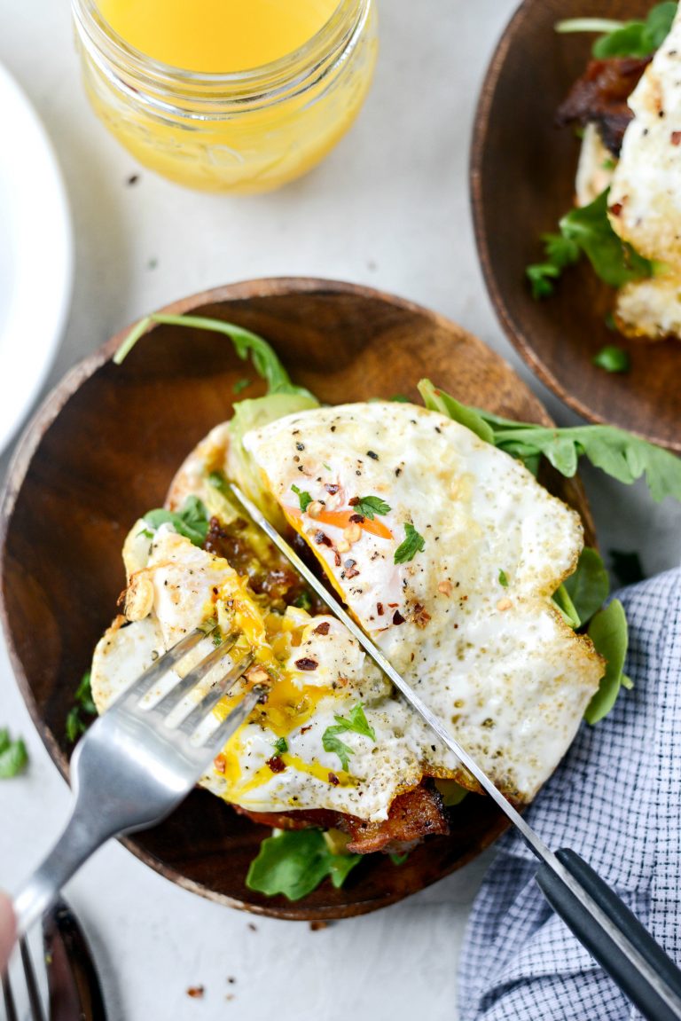 Open-Faced Breakfast BLAT with Spicy Mayo - Simply Scratch