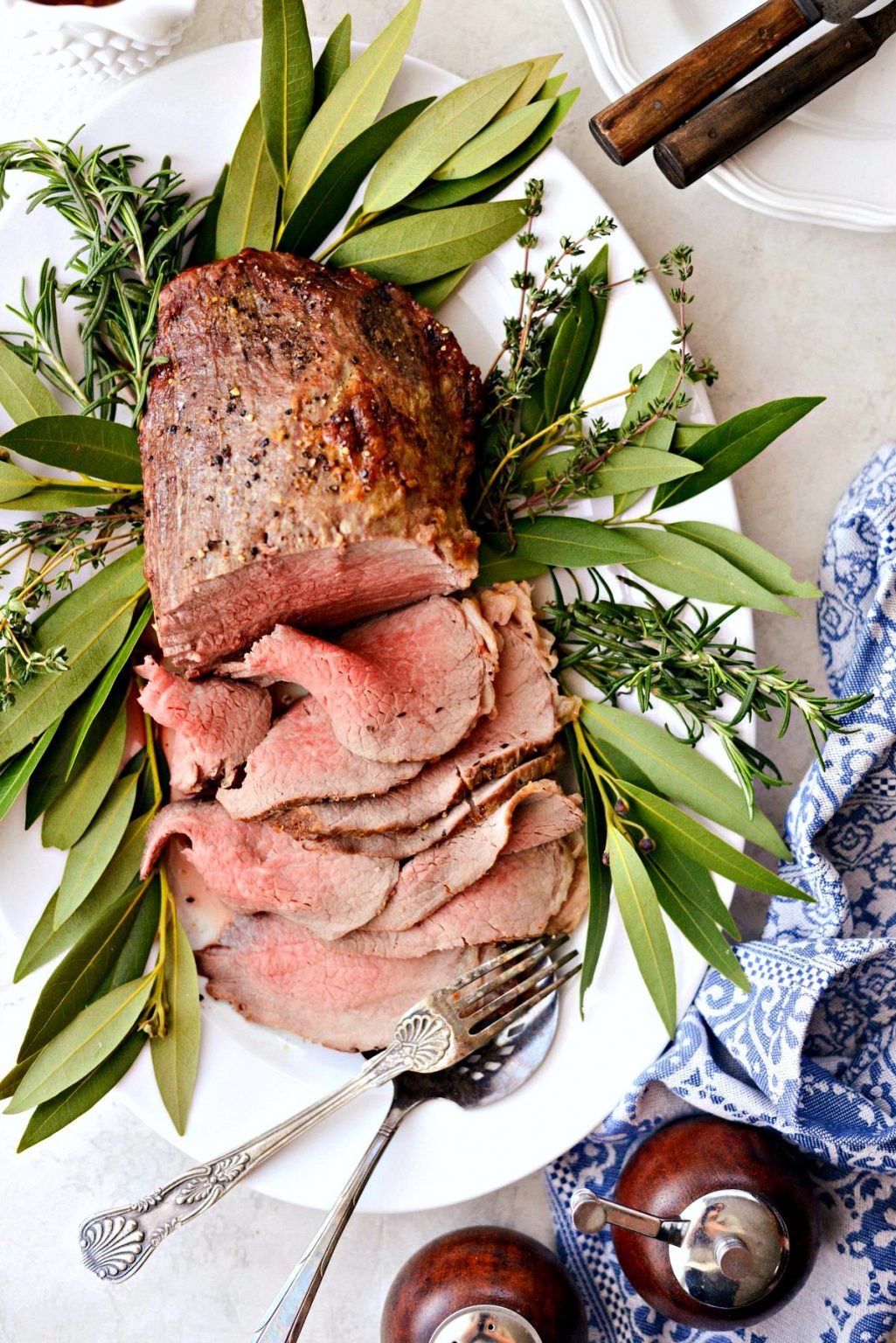 Homemade Roast Beef with Easy Au jus - Simply Scratch