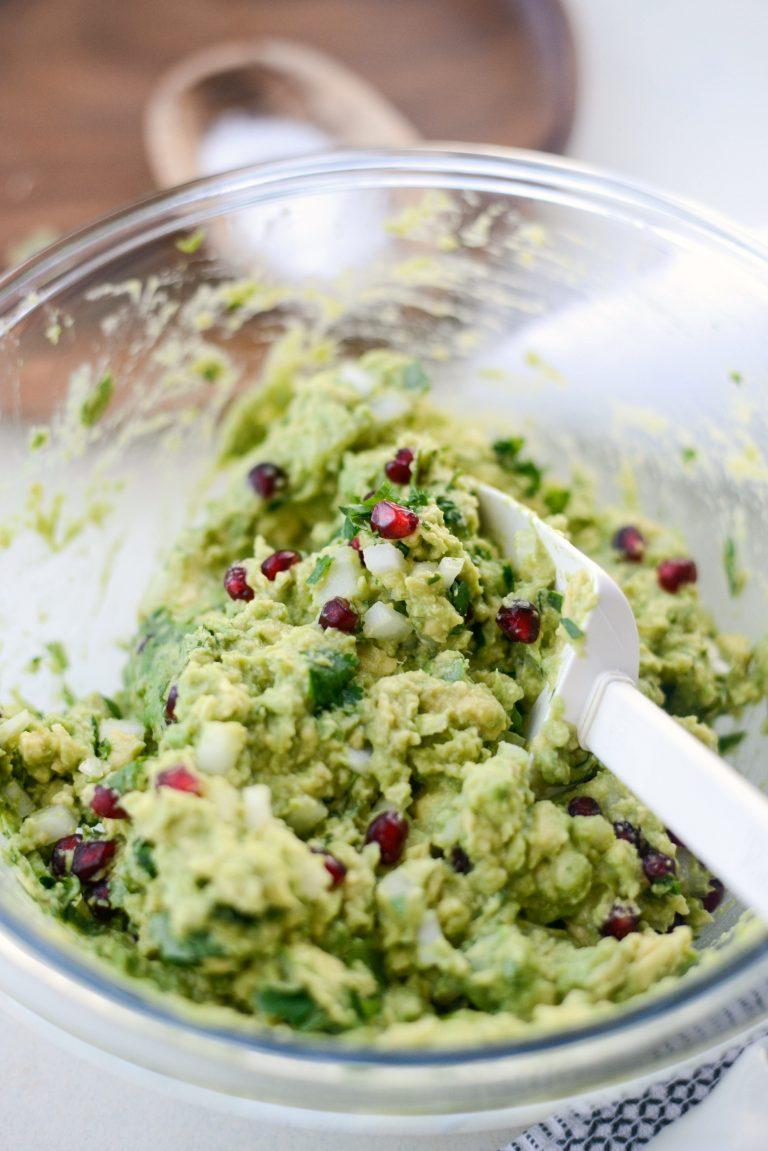 Holiday Guacamole Recipe - Simply Scratch