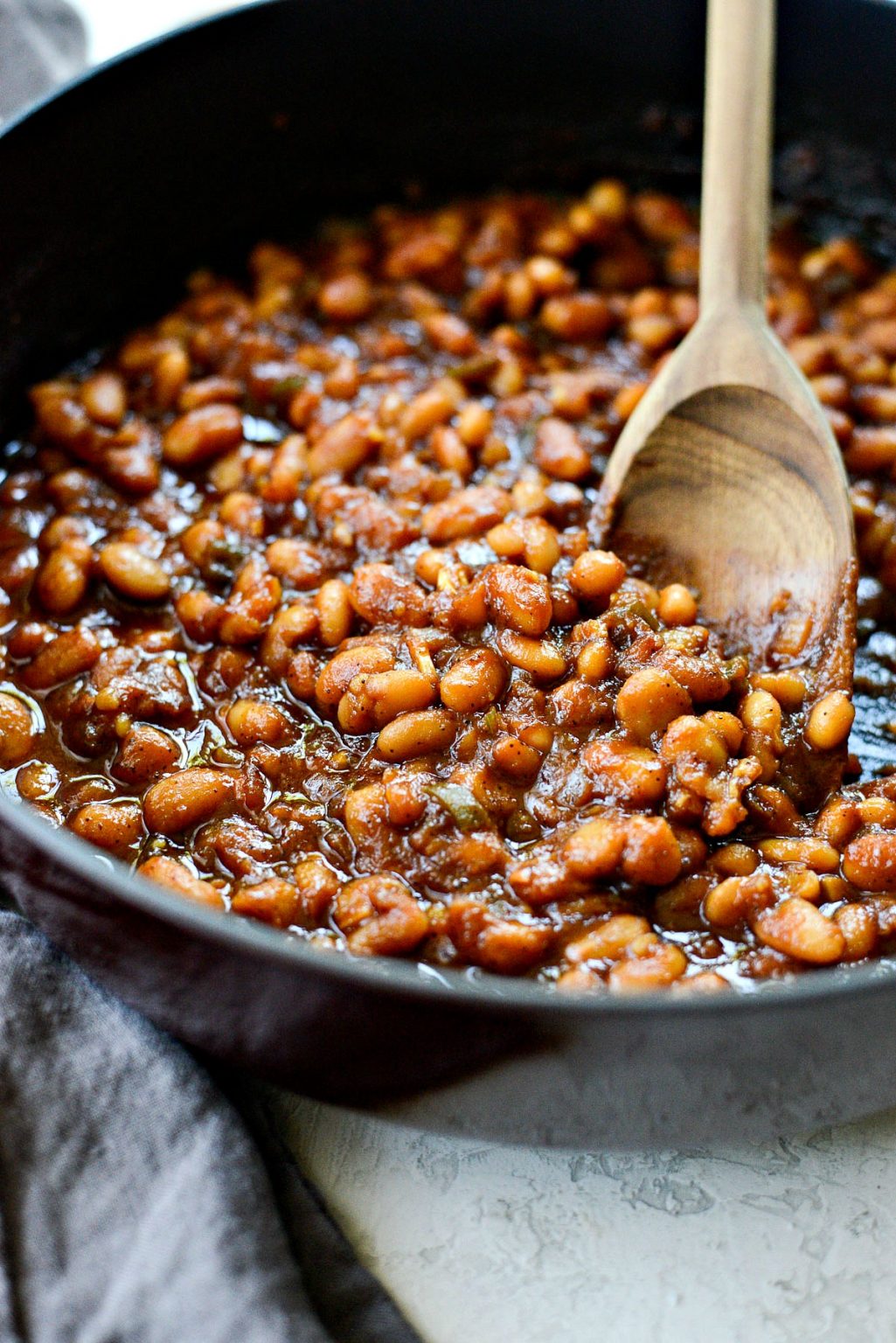 Spicy Jalapeño Baked Beans Recipe - Simply Scratch