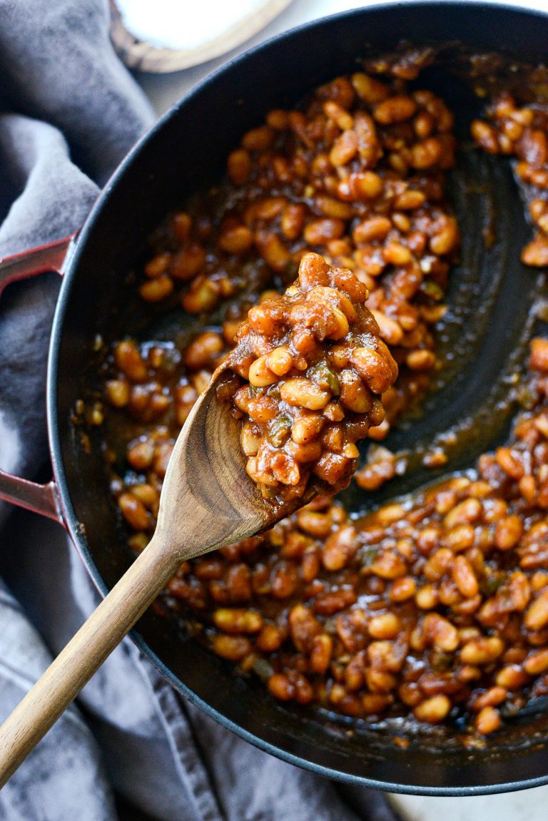 Spicy Jalapeño Baked Beans Recipe - Simply Scratch