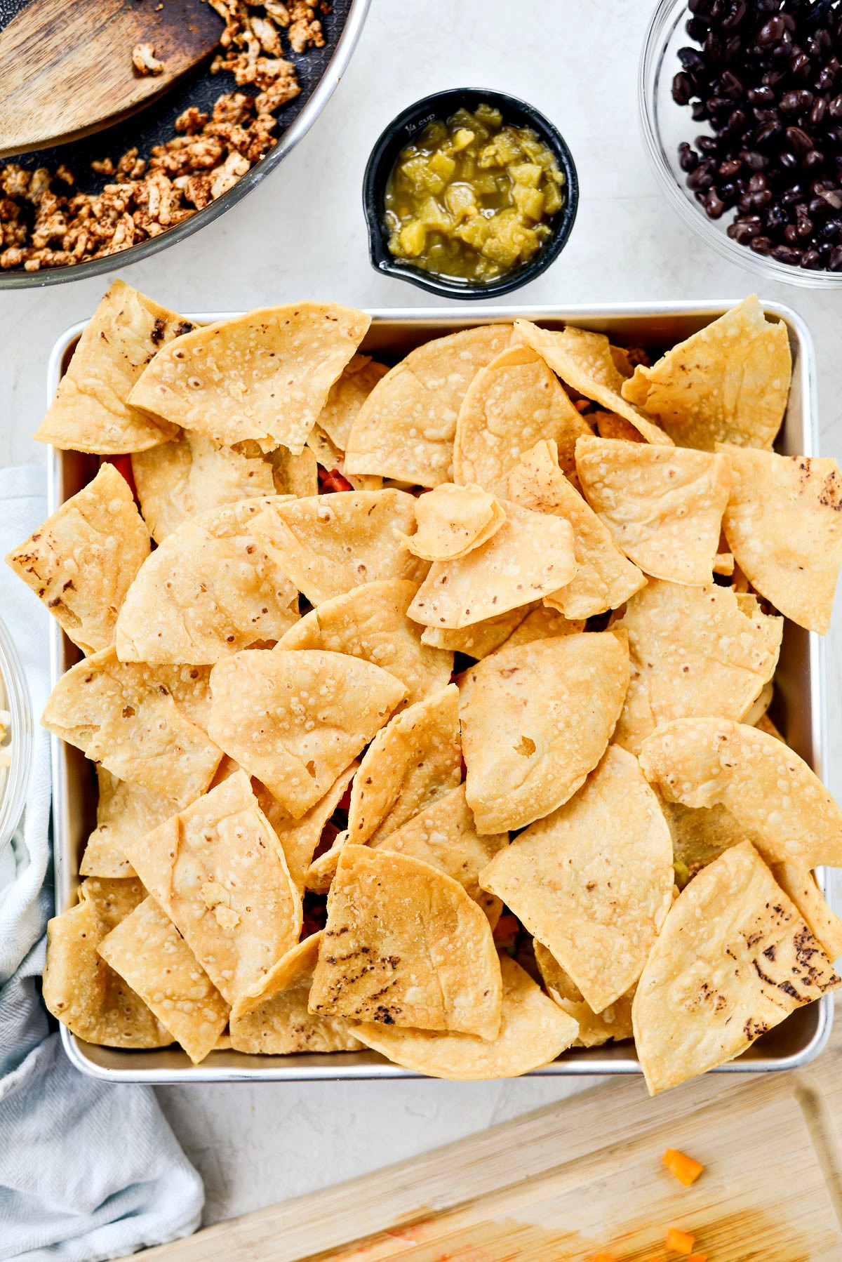 Deep Dish Black Bean Chicken Chorizo Nachos - Simply Scratch