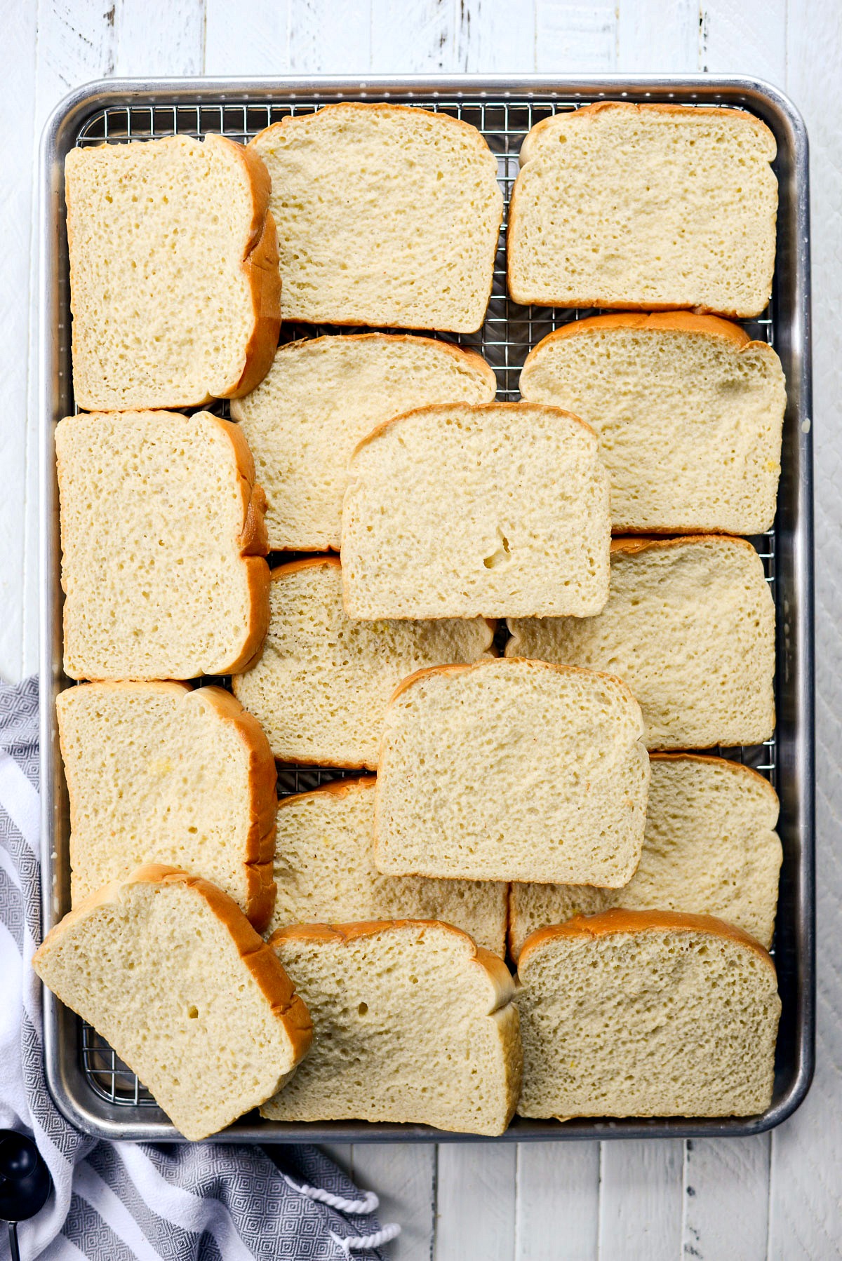 Your Basic Weekend French Toast - Simply Scratch