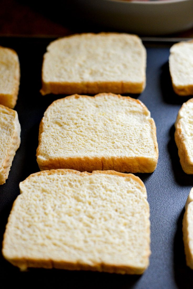 Your Basic Weekend French Toast - Simply Scratch