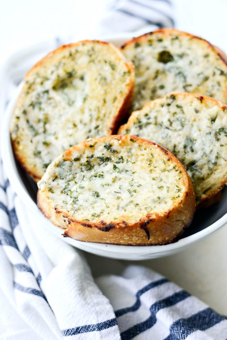 Easy Parmesan Herb Garlic Bread - Simply Scratch
