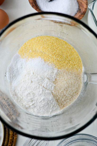 Your Basic Cornbread Recipe - Simply Scratch