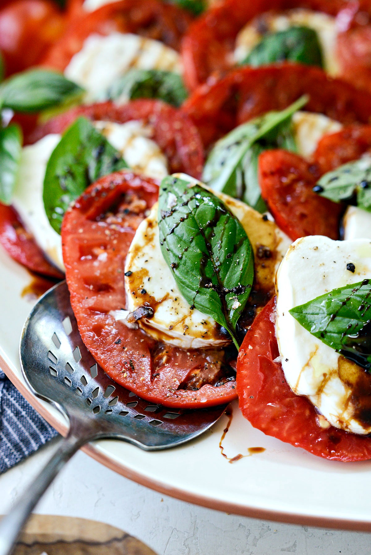 Summer Caprese Salad Recipe - Simply Scratch