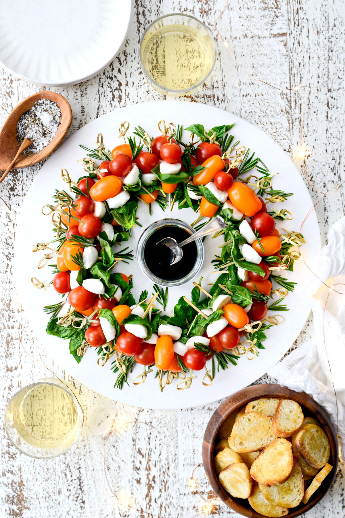 Holiday Caprese Wreath - Simply Scratch