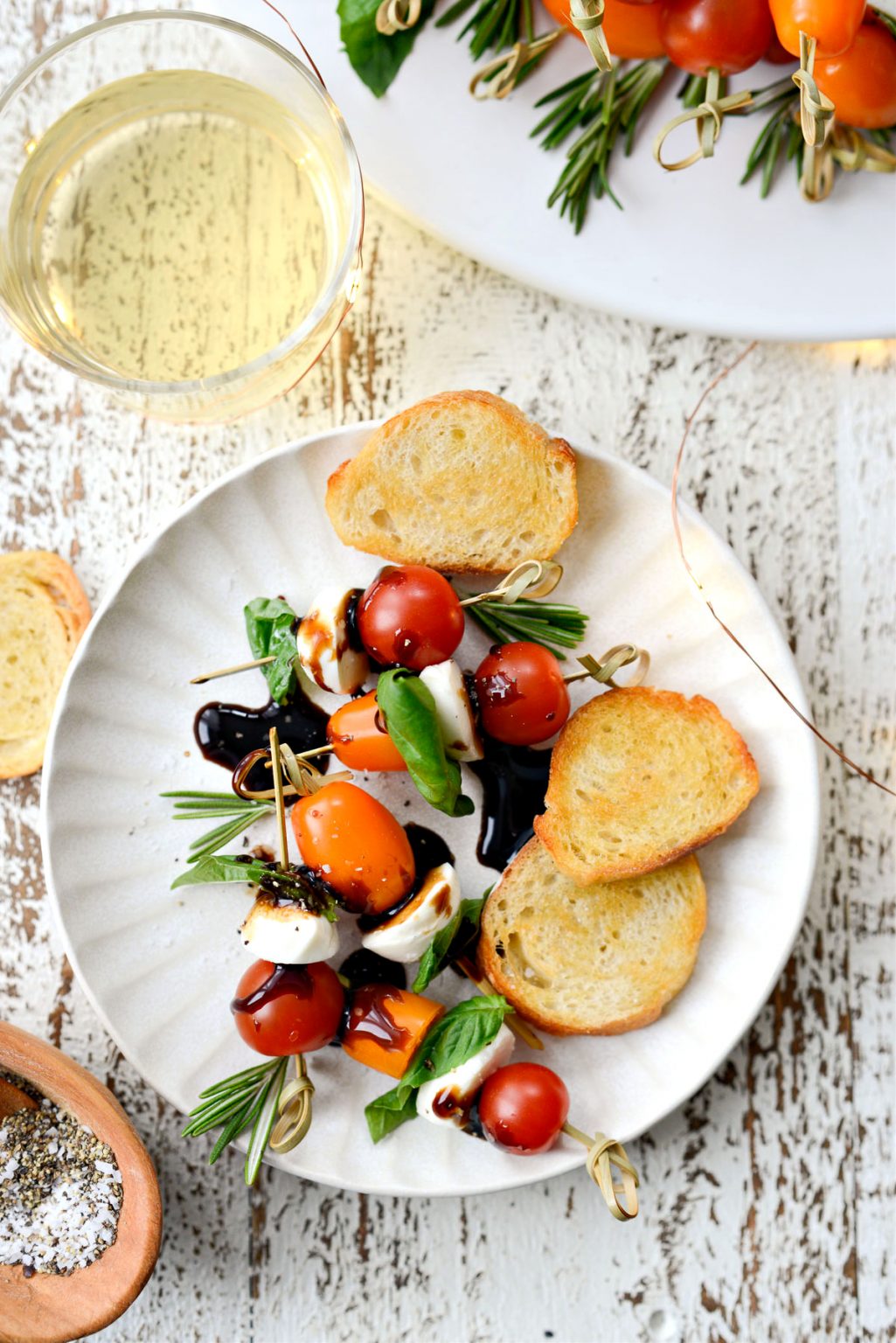 Holiday Caprese Wreath - Simply Scratch