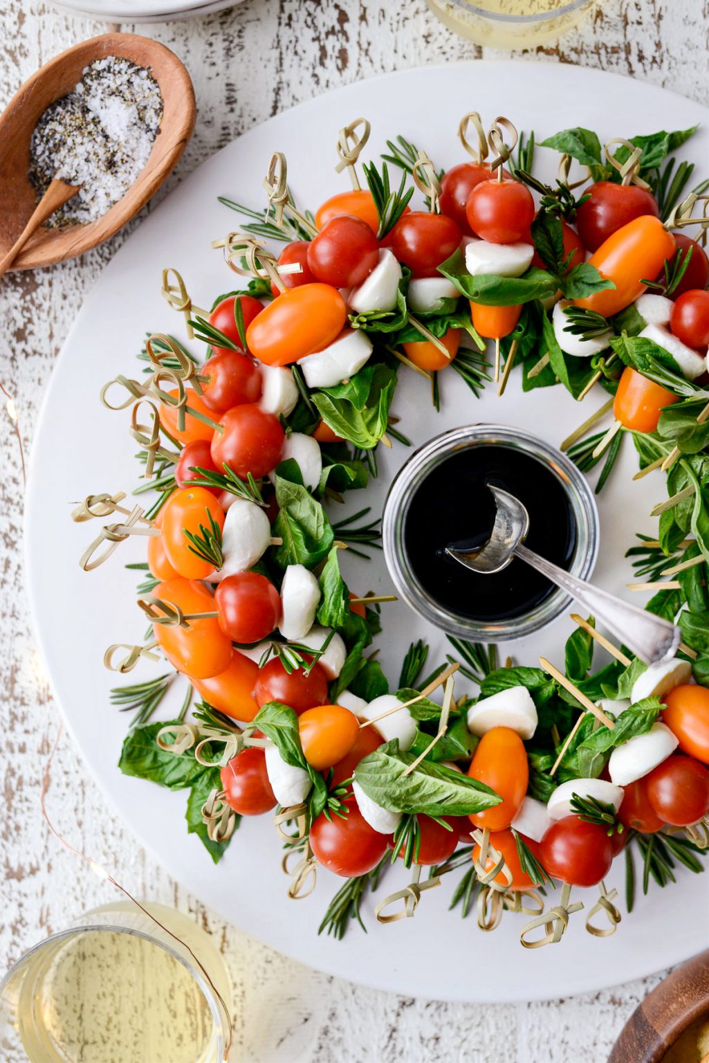 Holiday Caprese Wreath - Simply Scratch