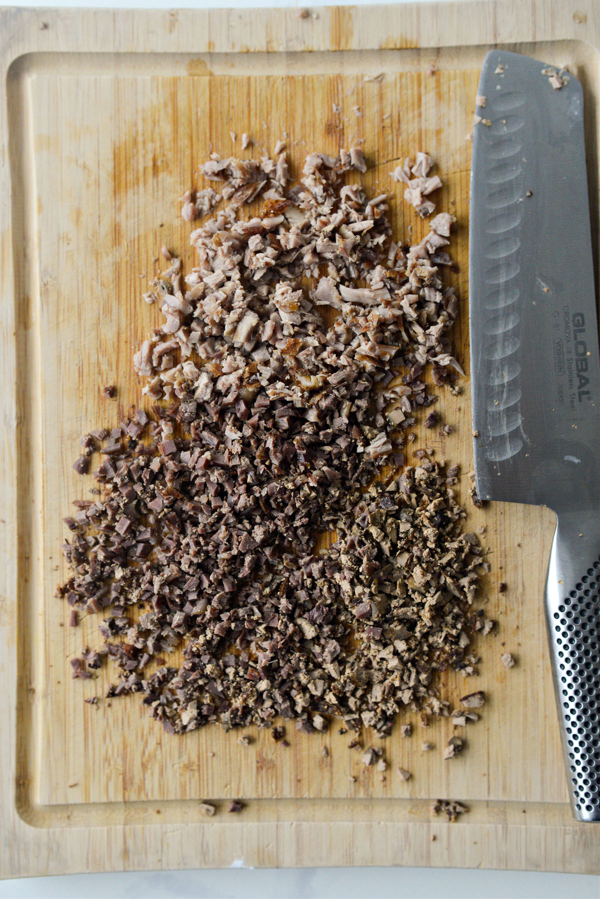 Homemade Giblet Gravy - Simply Scratch