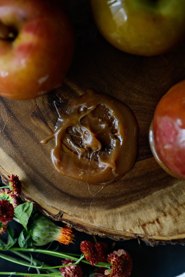Easy Homemade Caramel Apples - Simply Scratch
