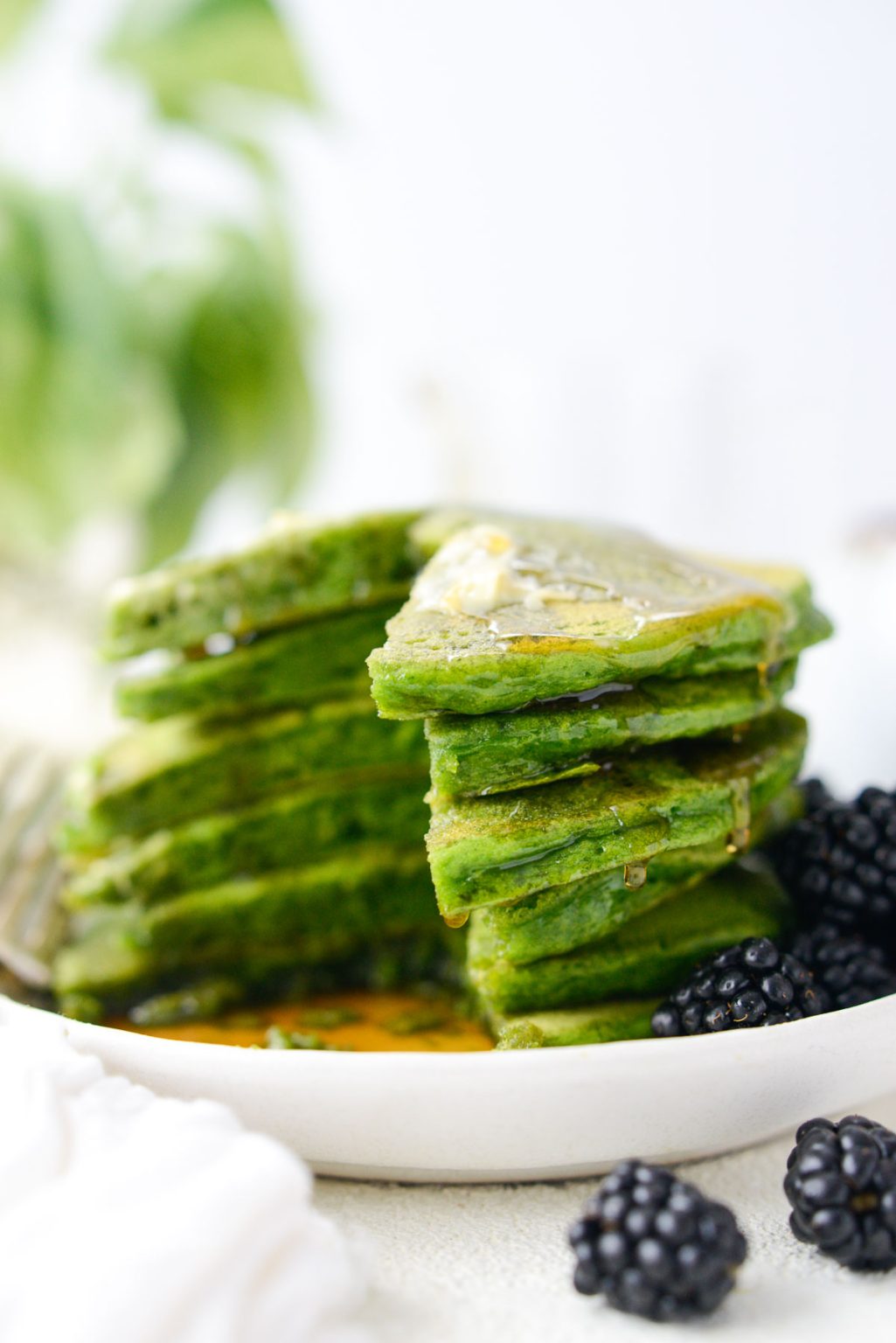 Green Pancakes (All-Natural!) - Simply Scratch
