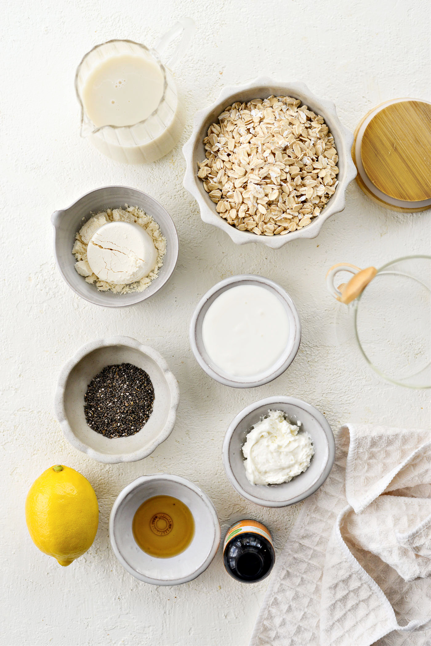 Lemon Cheesecake Overnight Oats - Simply Scratch